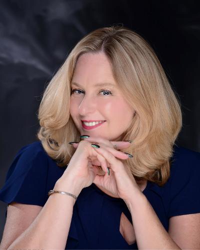 picture.2018 – Martha Alexander | Role Model Maker